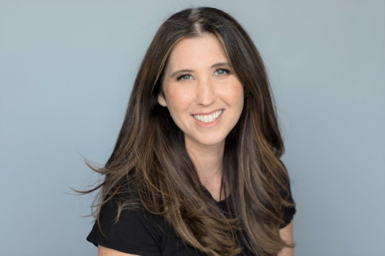 158: Don't Keep Your Day Job w/ Cathy Heller - Lavendaire